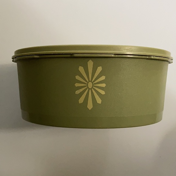 Tupperware | Kitchen | Tupperware Vintage Original7s Avocado ...